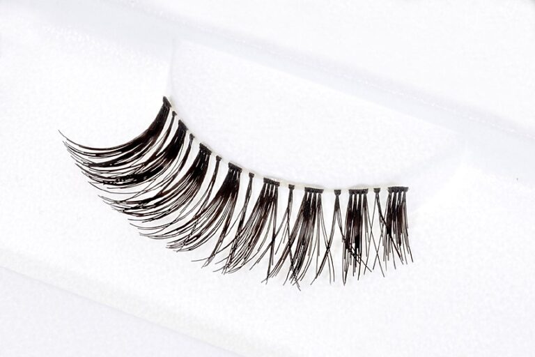Everlash Bandwimpern “Flexibands” Beverly black, komplett mit Kleber und Entferner (1/6 ...